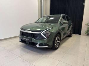 Зеленый Киа Sportage 2025 в Вильнюс, объемом двигателя 1.60 л и пробегом 18 тыс. км за 32490 €, фото  на AUTOMOTO.COM.LV