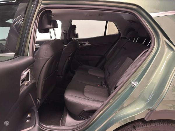 Zaļš Kia Sportage 2025 Viļņa, ar dzinēja tilpumu 1.60 L un nobraukumu 18 tūkst. km par 32490 €, foto 9 vietnē AUTOMOTO.COM.LV