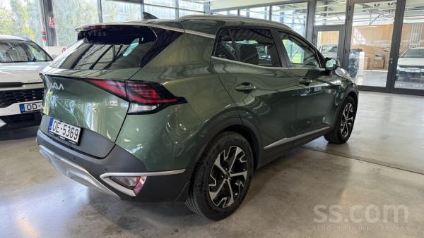 Green Kia Sportage 2025 in Riga, with an engine capacity of 1.60 L and mileage of 27 thousand km for 28900 €, photo 6 on AUTOMOTO.COM.LV