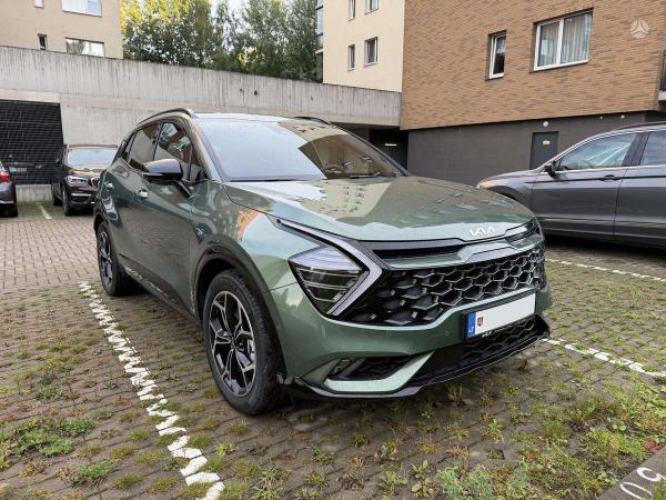 Green Kia Sportage 2025 in Vilnius, with an engine capacity of 1.60 L and mileage of 7 thousand km for 37000 €, photo 3 on AUTOMOTO.COM.LV