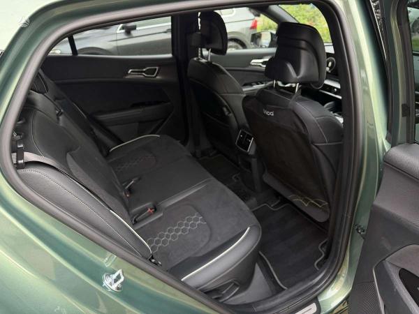 Green Kia Sportage 2025 in Vilnius, with an engine capacity of 1.60 L and mileage of 7 thousand km for 37000 €, photo 10 on AUTOMOTO.COM.LV