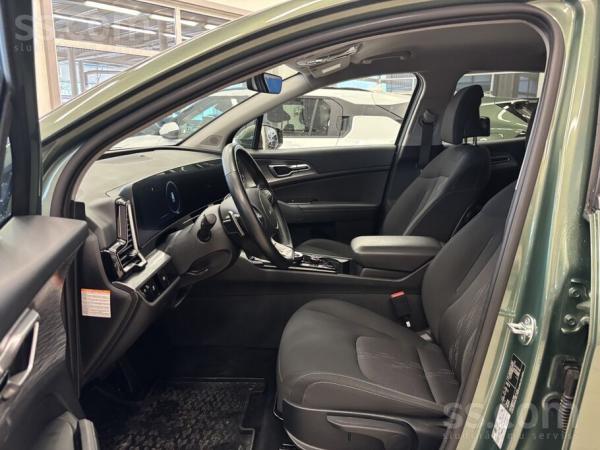 Zaļš Kia Sportage 2025 Rīga, ar dzinēja tilpumu 1.60 L un nobraukumu 44 tūkst. km par 27900 €, foto 9 vietnē AUTOMOTO.COM.LV