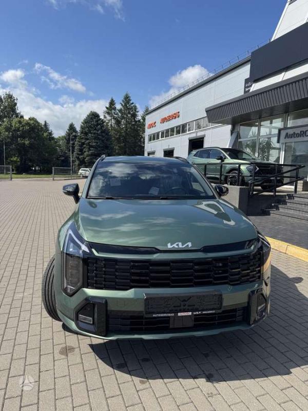 Green Kia Sportage 2026 in Siauliai, with an engine capacity of 1.60 L and mileage of 5 thousand km for 36400 €, photo 2 on AUTOMOTO.COM.LV