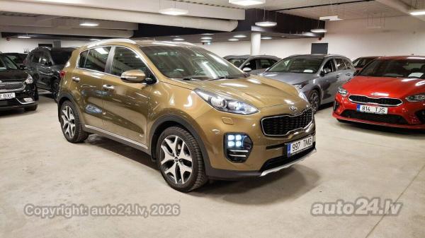 Green Kia Sportage 2016 in Tartu, with an engine capacity of 1.60 L and mileage of 143 thousand km for 13490 €, photo 6 on AUTOMOTO.COM.LV