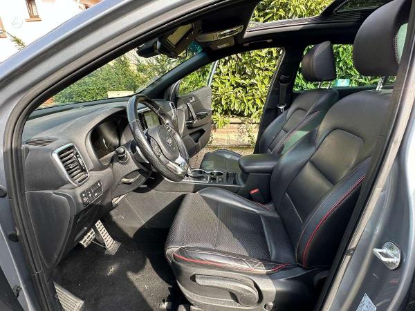 Зеленый Киа Sportage 2020 в Таураге, объемом двигателя 1.60 л и пробегом 180 тыс. км за 11300 €, фото 5 на AUTOMOTO.COM.LV