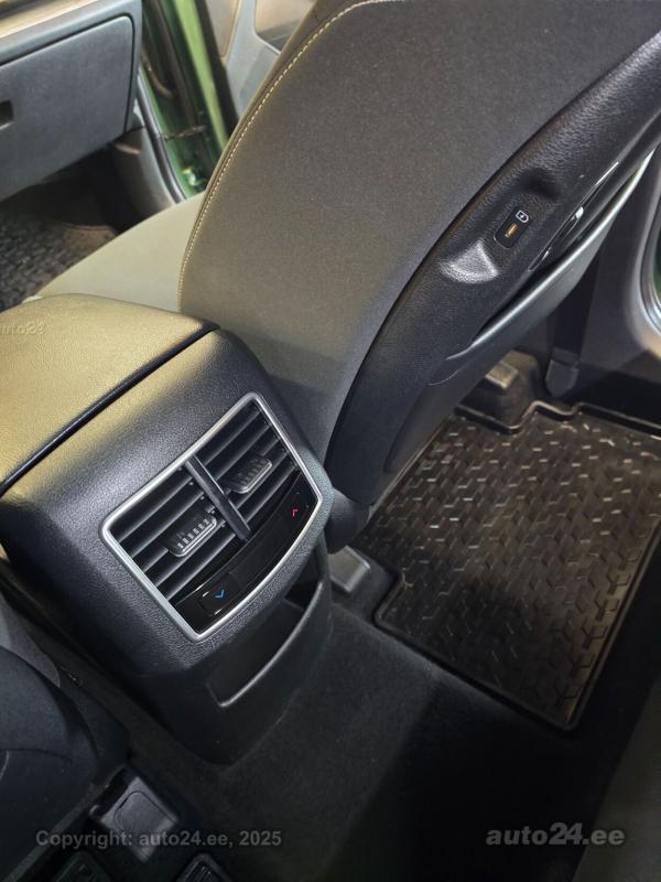 Green Kia Sportage 2022 in Narva, with an engine capacity of 1.60 L and mileage of 35 thousand km for 24500 €, photo 11 on AUTOMOTO.COM.LV