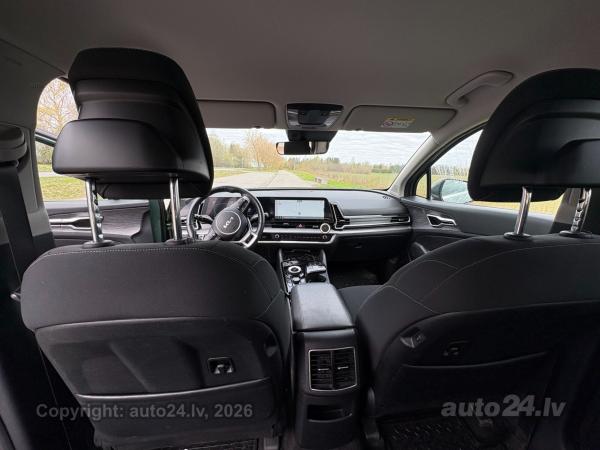Зеленый Киа Sportage 2023 в Тарту, объемом двигателя 1.60 л и пробегом 26 тыс. км за 26200 €, фото 5 на AUTOMOTO.COM.LV