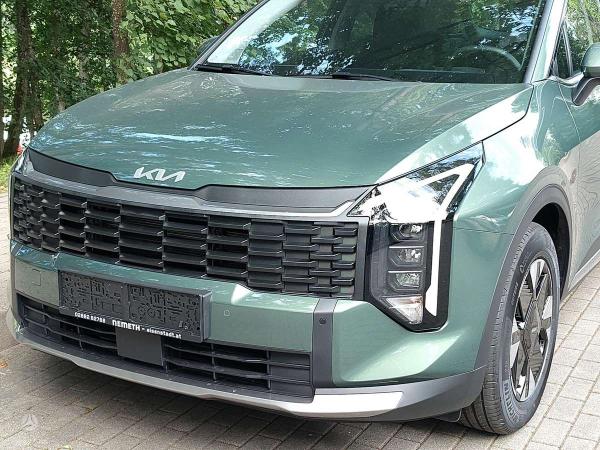 Киа Sportage 2025 в Друскининкай на AUTOMOTO.COM.LV Зеленый Киа Sportage 2025 в Друскининкай, объемом двигателя 1.60 л и пробегом 2 тыс. км за 29887 €, фото 3 на AUTOMOTO.COM.LV