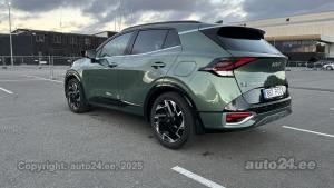 Kia Sportage 2023 in Tallinn on AUTOMOTO.COM.LV Green Kia Sportage 2023 in Tallinn, with an engine capacity of 1.60 L and mileage of 29 thousand km for 33900 €, photo 1 on AUTOMOTO.COM.LV