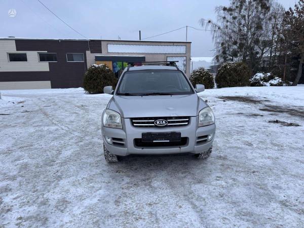 Pelēks Kia Sportage 2005 Kauņa, ar dzinēja tilpumu 2.00 L un nobraukumu 198 tūkst. km par 2650 €, foto 2 vietnē AUTOMOTO.COM.LV