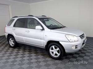 Grey Kia Sportage 2005 in Tallinn, with an engine capacity of 2.00 L and mileage of 327 thousand km for 1799 €, photo  on AUTOMOTO.COM.LV