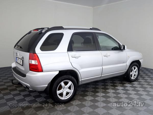 Серый Киа Sportage 2005 в Таллин, объемом двигателя 2.00 л и пробегом 327 тыс. км за 1799 €, фото 3 на AUTOMOTO.COM.LV