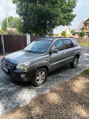 Pelēks Kia Sportage 2005 Daugavpils, ar dzinēja tilpumu 2.00 L un nobraukumu 244 tūkst. km par 2900 €, foto  vietnē AUTOMOTO.COM.LV