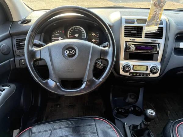 Серый Киа Sportage 2005 в Даугавпилс, объемом двигателя 2.00 л и пробегом 244 тыс. км за 2550 €, фото 10 на AUTOMOTO.COM.LV