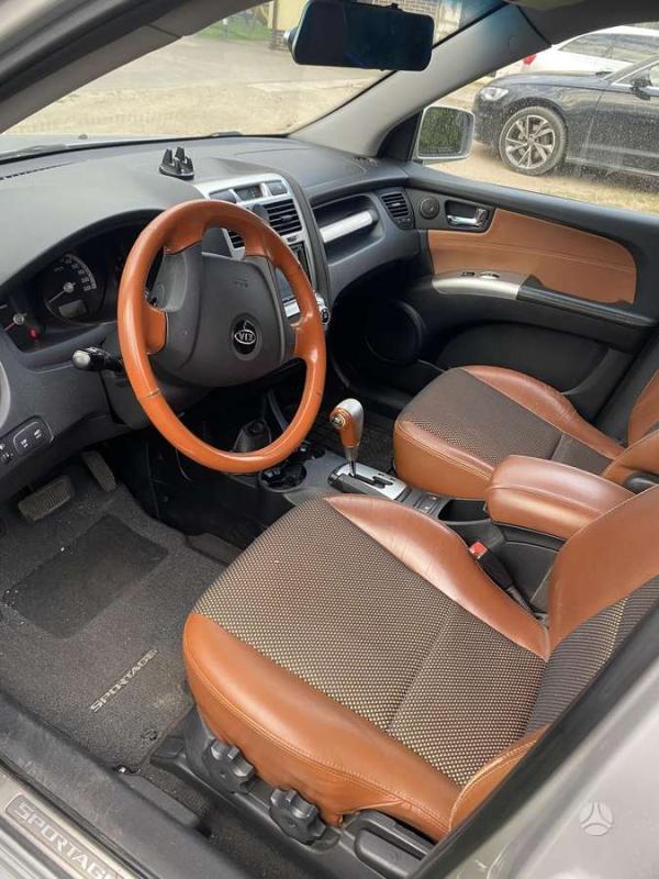Серый Киа Sportage 2005 в Вильнюс, объемом двигателя 1.99 л и пробегом 263 тыс. км за 2550 €, фото 6 на AUTOMOTO.COM.LV
