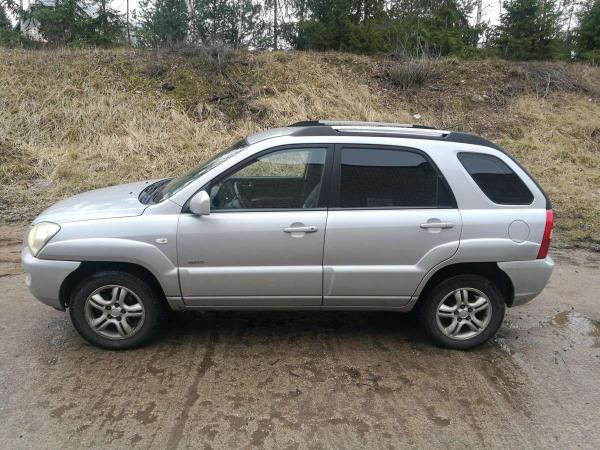 Серый Киа Sportage 2005 в Каунас, объемом двигателя 1.99 л и пробегом 219 тыс. км за 3400 €, фото 7 на AUTOMOTO.COM.LV