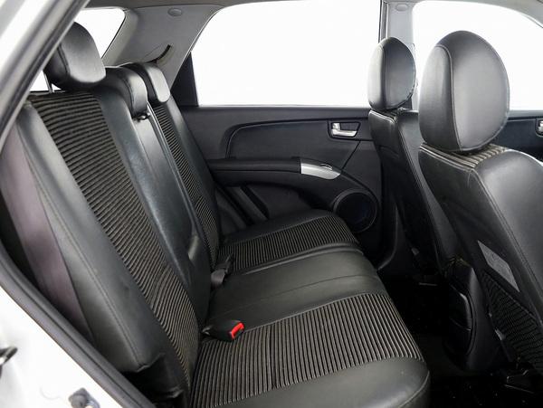 Киа Sportage 2005 в Таллин на AUTOMOTO.COM.LV Серый Киа Sportage 2005 в Таллин, объемом двигателя 2.00 л и пробегом 327 тыс. км за 1599 €, фото 8 на AUTOMOTO.COM.LV
