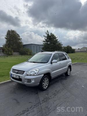 Grey Kia Sportage 2005 in Liepaja, with an engine capacity of 2.00 L and mileage of 227 thousand km for 1750 €, photo  on AUTOMOTO.COM.LV
