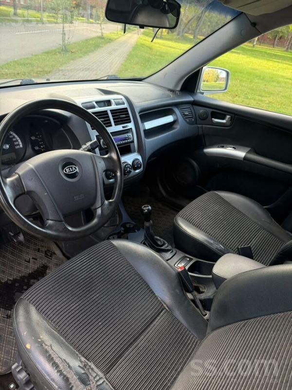 Серый Киа Sportage 2005 в Лиепая, объемом двигателя 2.00 л и пробегом 227 тыс. км за 1450 €, фото 5 на AUTOMOTO.COM.LV