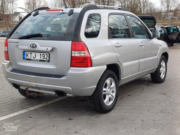 Grey Kia Sportage 2006 in Kaunas, with an engine capacity of 2.00 L and mileage of 263 thousand km for 2150 €, photo 4 on AUTOMOTO.COM.LV