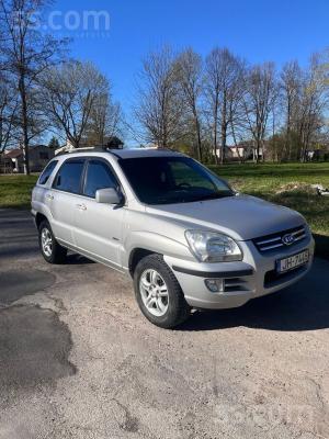 Grey Kia Sportage 2006 in Jelgava, with an engine capacity of 2.00 L and mileage of 213 thousand km for 3500 €, photo  on AUTOMOTO.COM.LV