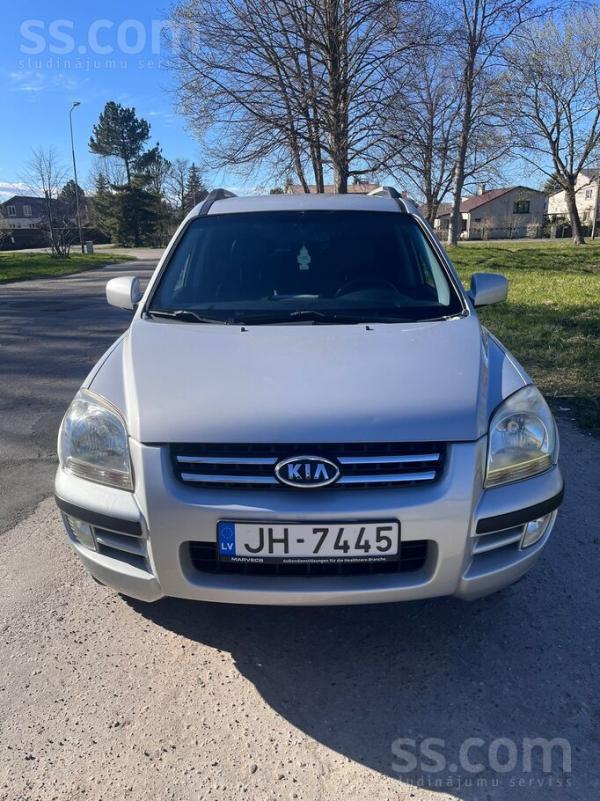 Серый Киа Sportage 2006 в Елгава, объемом двигателя 2.00 л и пробегом 213 тыс. км за 3500 €, фото 3 на AUTOMOTO.COM.LV
