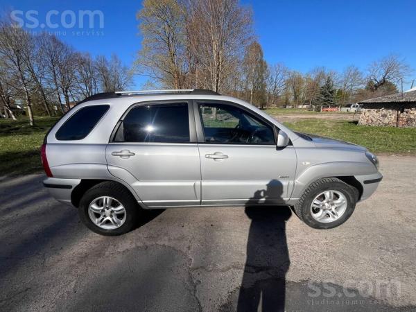 Серый Киа Sportage 2006 в Елгава, объемом двигателя 2.00 л и пробегом 213 тыс. км за 3500 €, фото 6 на AUTOMOTO.COM.LV