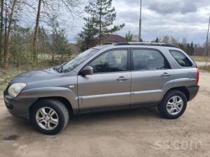 Grey Kia Sportage 2006 in Rezekne, with an engine capacity of 2.00 L and mileage of 243 thousand km for 3500 €, photo  on AUTOMOTO.COM.LV