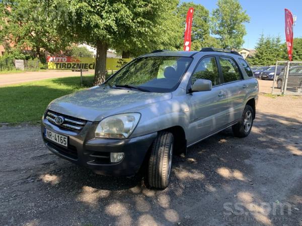 Grey Kia Sportage 2006 in Ogre, with an engine capacity of 2.00 L and mileage of 221 thousand km for 1450 €, photo 7 on AUTOMOTO.COM.LV