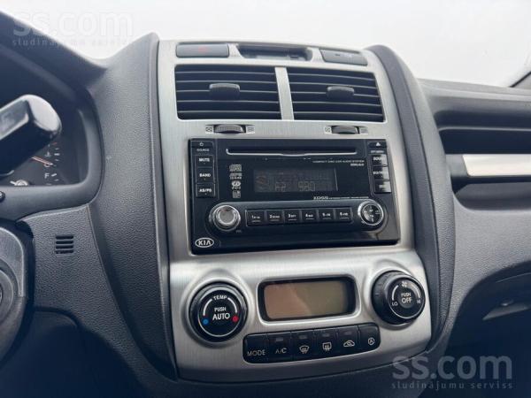 Серый Киа Sportage 2006 в Елгава, объемом двигателя 2.00 л и пробегом 295 тыс. км за 2850 €, фото 7 на AUTOMOTO.COM.LV
