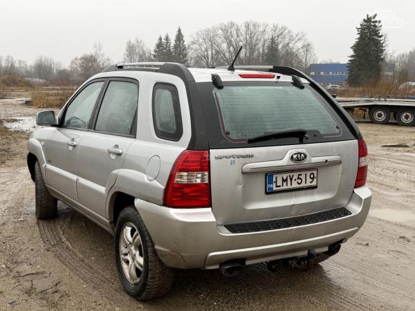 Pelēks Kia Sportage 2007 Panevēža, ar dzinēja tilpumu 2.00 L un nobraukumu 400 tūkst. km par 1450 €, foto 6 vietnē AUTOMOTO.COM.LV