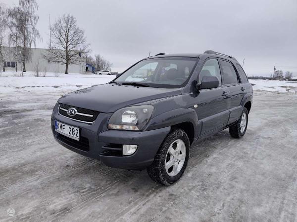 Grey Kia Sportage 2007 in Kedainiai, with an engine capacity of 1.99 L and mileage of 165 thousand km for 4200 €, photo 2 on AUTOMOTO.COM.LV