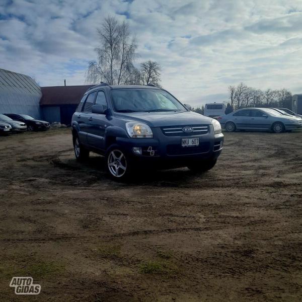 Grey Kia Sportage 2007 in Marijampole, with an engine capacity of 2.00 L and mileage of 201 thousand km for 2500 €, photo 1 on AUTOMOTO.COM.LV