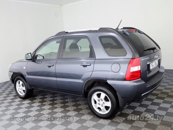 Серый Киа Sportage 2007 в Таллин, объемом двигателя 2.00 л и пробегом 176 тыс. км за 1799 €, фото 4 на AUTOMOTO.COM.LV