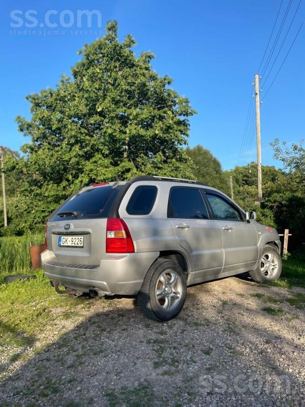 Серый Киа Sportage 2007 в Рига, объемом двигателя 2.00 л и пробегом 262 тыс. км за 3000 €, фото 6 на AUTOMOTO.COM.LV