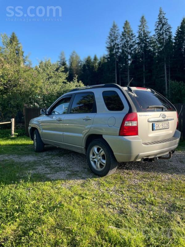 Серый Киа Sportage 2007 в Рига, объемом двигателя 2.00 л и пробегом 262 тыс. км за 3000 €, фото 2 на AUTOMOTO.COM.LV