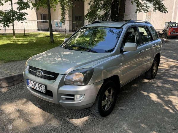 Grey Kia Sportage 2007 in Vilnius, with an engine capacity of 1.98 L and mileage of 220 thousand km for 1200 €, photo 2 on AUTOMOTO.COM.LV