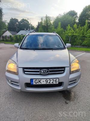 Pelēks Kia Sportage 2007 Rīga, ar dzinēja tilpumu 2.00 L un nobraukumu 262 tūkst. km par 2200 €, foto  vietnē AUTOMOTO.COM.LV