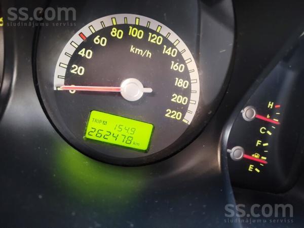 Pelēks Kia Sportage 2007 Rīga, ar dzinēja tilpumu 2.00 L un nobraukumu 262 tūkst. km par 2200 €, foto 7 vietnē AUTOMOTO.COM.LV