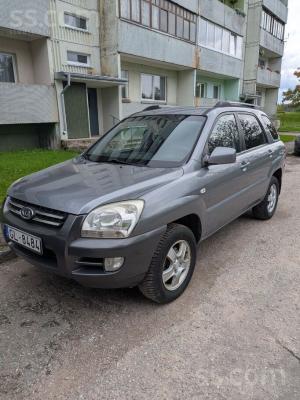 Pelēks Kia Sportage 2007 Ventspils, ar dzinēja tilpumu 2.00 L un nobraukumu 265 tūkst. km par 2400 €, foto  vietnē AUTOMOTO.COM.LV