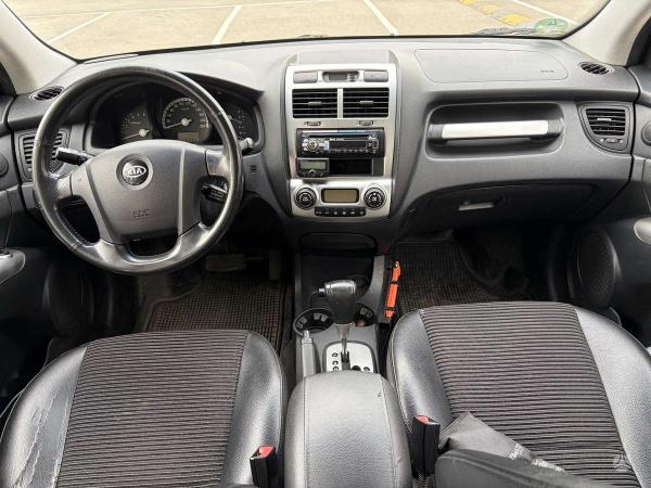 Pelēks Kia Sportage 2007 Kauņa, ar dzinēja tilpumu 1.99 L un nobraukumu 243 tūkst. km par 2950 €, foto 6 vietnē AUTOMOTO.COM.LV