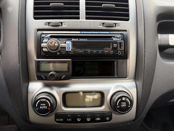 Pelēks Kia Sportage 2007 Kauņa, ar dzinēja tilpumu 1.99 L un nobraukumu 243 tūkst. km par 2950 €, foto 9 vietnē AUTOMOTO.COM.LV