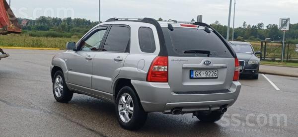 Kia Sportage 2007 Rīga vietnē Pelēks Kia Sportage 2007 Rīga, ar dzinēja tilpumu 2.00 L un nobraukumu 266 tūkst. km par 2250 €, foto 10 vietnē AUTOMOTO.COM.LV