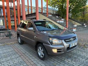 Серый Киа Sportage 2007 в Вентспилс, объемом двигателя 2.00 л и пробегом 224 тыс. км за 2099 €, фото  на AUTOMOTO.COM.LV