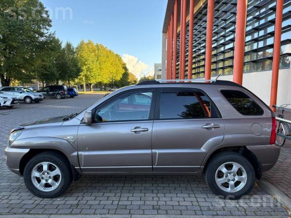 Pelēks Kia Sportage 2007 Ventspils, ar dzinēja tilpumu 2.00 L un nobraukumu 224 tūkst. km par 2099 €, foto 6 vietnē AUTOMOTO.COM.LV