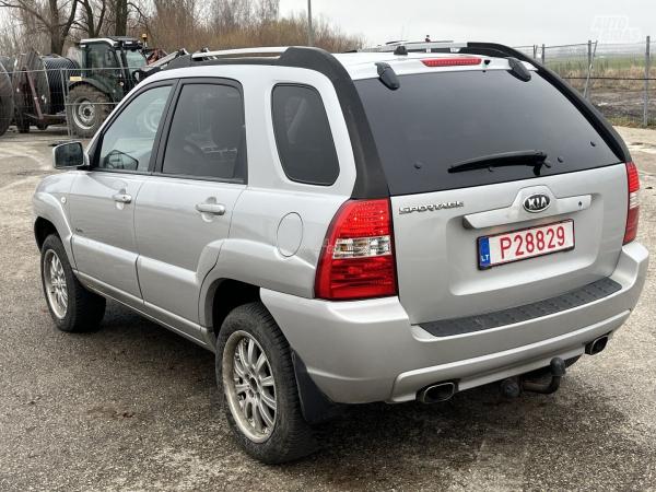 Pelēks Kia Sportage 2008 Marijampole, ar dzinēja tilpumu 2.00 L un nobraukumu 158 tūkst. km par 3250 €, foto 4 vietnē AUTOMOTO.COM.LV