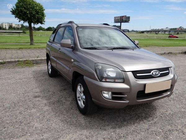 Grey Kia Sportage 2008 in Kaunas, with an engine capacity of 1.98 L and mileage of 134 thousand km for 2700 €, photo 2 on AUTOMOTO.COM.LV