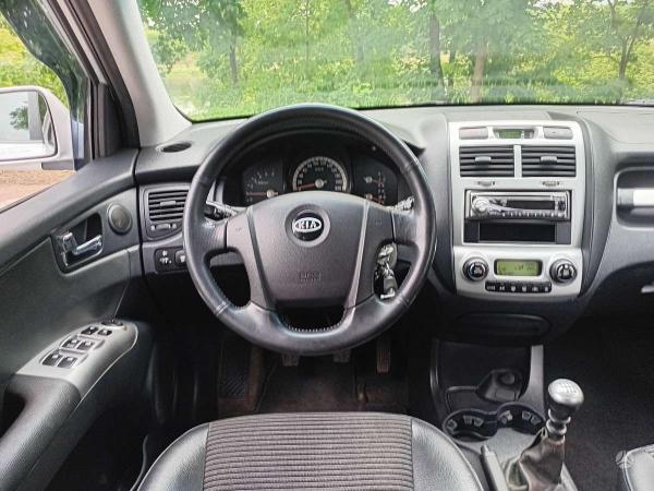 Серый Киа Sportage 2008 в Каунас, объемом двигателя 1.99 л и пробегом 170 тыс. км за 3850 €, фото 9 на AUTOMOTO.COM.LV