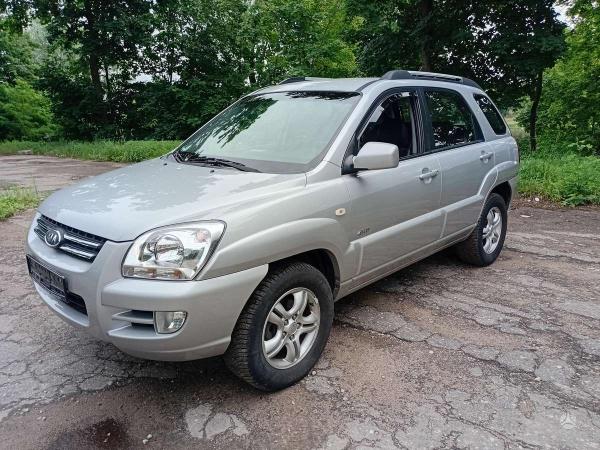 Grey Kia Sportage 2008 in Kaunas, with an engine capacity of 1.99 L and mileage of 170 thousand km for 3850 €, photo 2 on AUTOMOTO.COM.LV