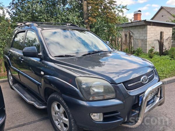 Grey Kia Sportage 2008 in Daugavpils, with an engine capacity of 2.00 L and mileage of 0 thousand km for 3700 €, photo 2 on AUTOMOTO.COM.LV